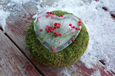 Outdoor Valentine’s Day Decoration: Ice Hearts from Poppytalk - At Home ...